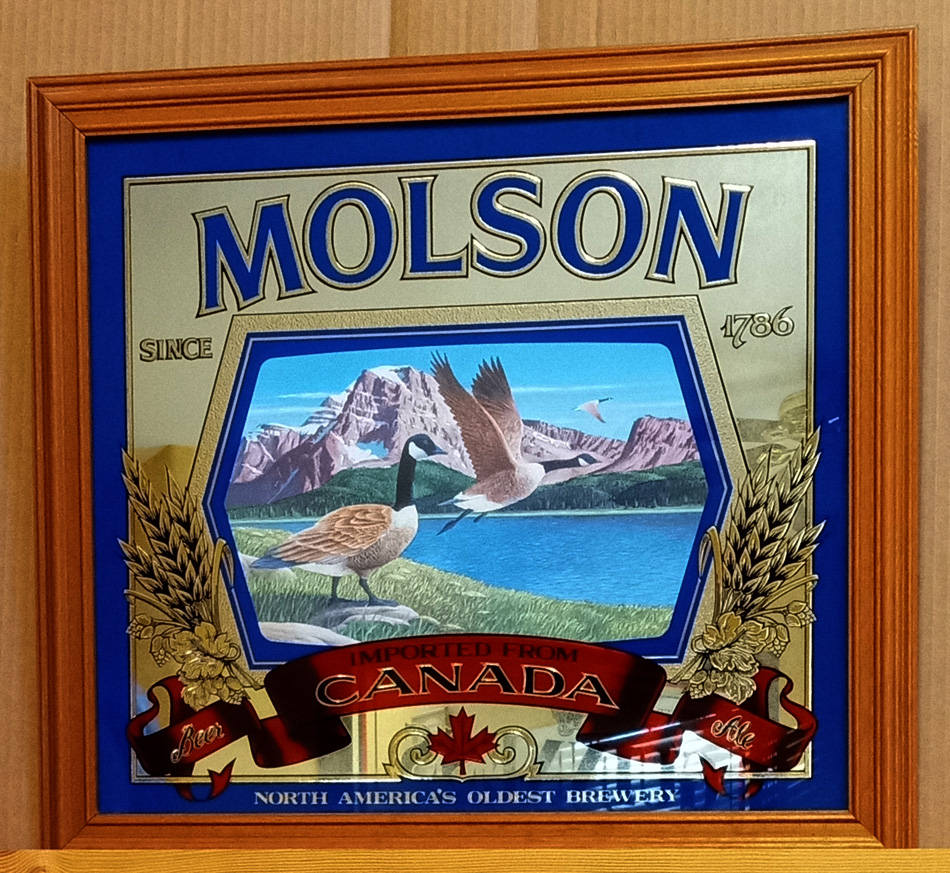 Molson Canadian Goose Wildlife Bar Mirror